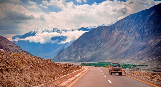 Voici notre top 15 des plus belles routes du monde
